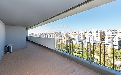 Apartamento T2 para arrendar em Algés, Linda-a-Velha e Cruz Quebrada ...