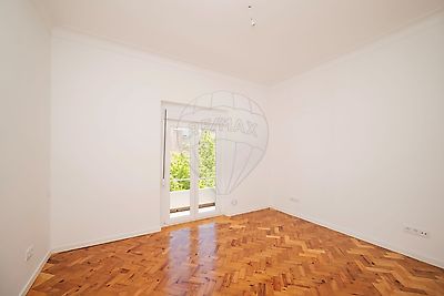 Apartamento T2 para arrendar em Almada, Cova da Piedade, Pragal e ...