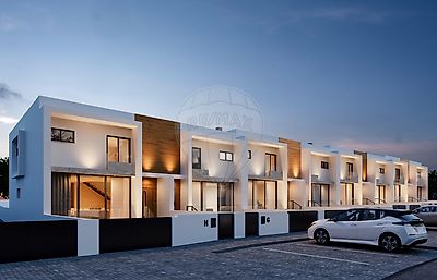 Moradia T3 à venda em Amoreira da Gândara, Paredes do Bairro e Ancas ...