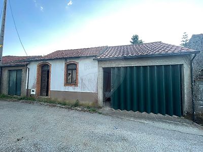 Moradia T1 à venda em Carvalho, Penacova | RE/MAX Portugal