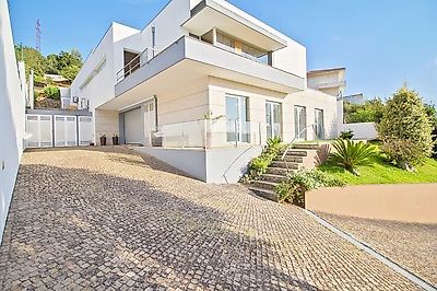 Moradia T3 à venda em Muro, Trofa | RE/MAX Portugal