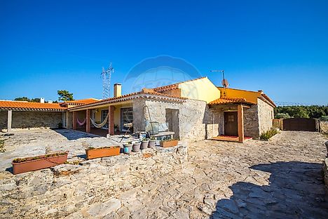 1 quintas para comprar em Évora de Alcobaça | RE/MAX
