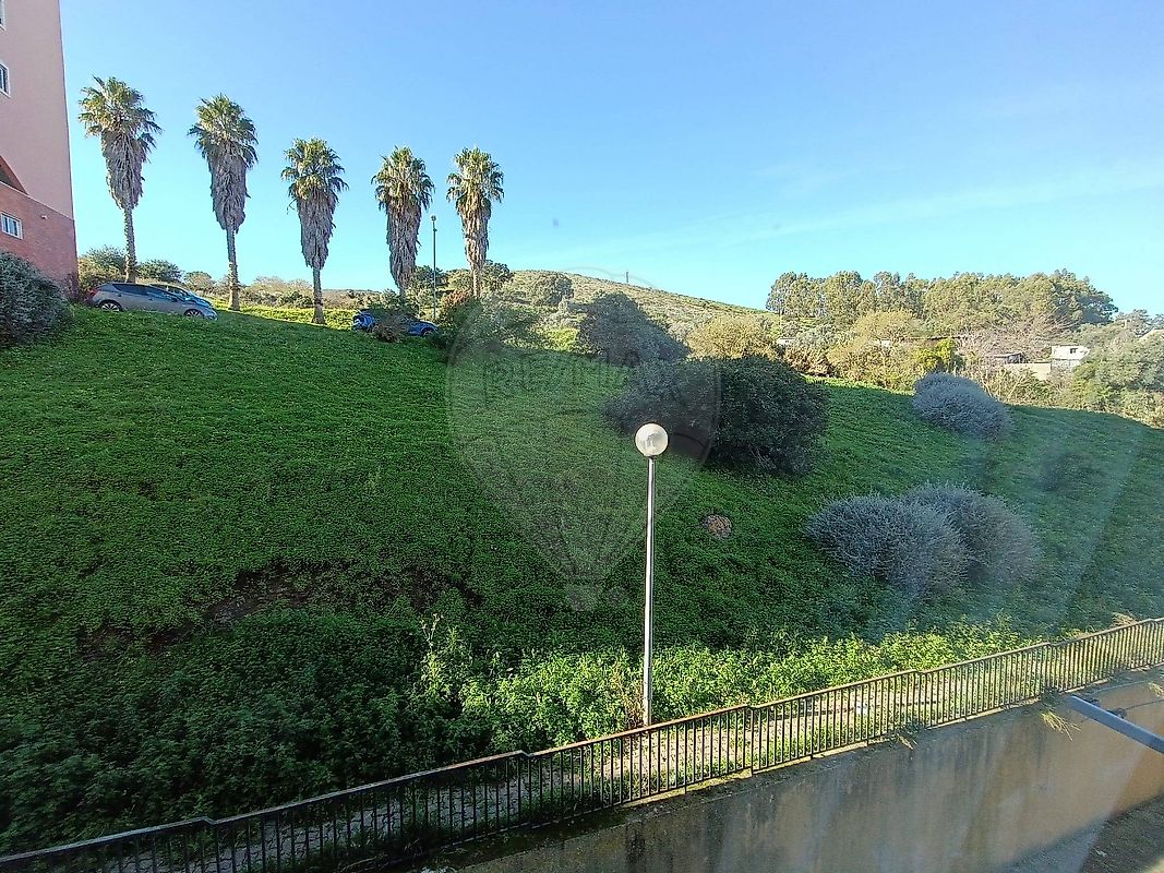 Apartamento T3 Loures - RE/MAX Duplo Prestígio