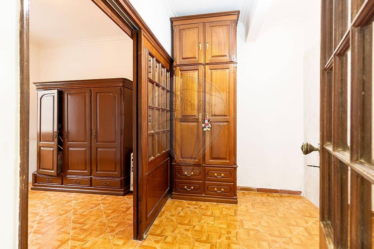 Apartamento T0 Amadora - RE/MAX Duplo Prestígio