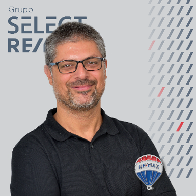 Nelson Inocêncio - RE/MAX Select II | RE/MAX Collection