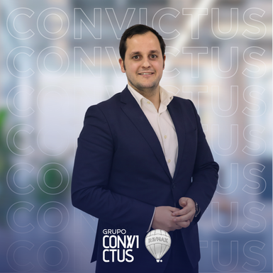 Francisco Correia - Luxury Agent RE/MAX ConviCtus | RE/MAX Portugal